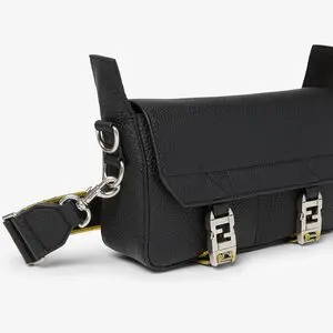 Fendi Flow Small Black Cuoio Romano Leather Bag